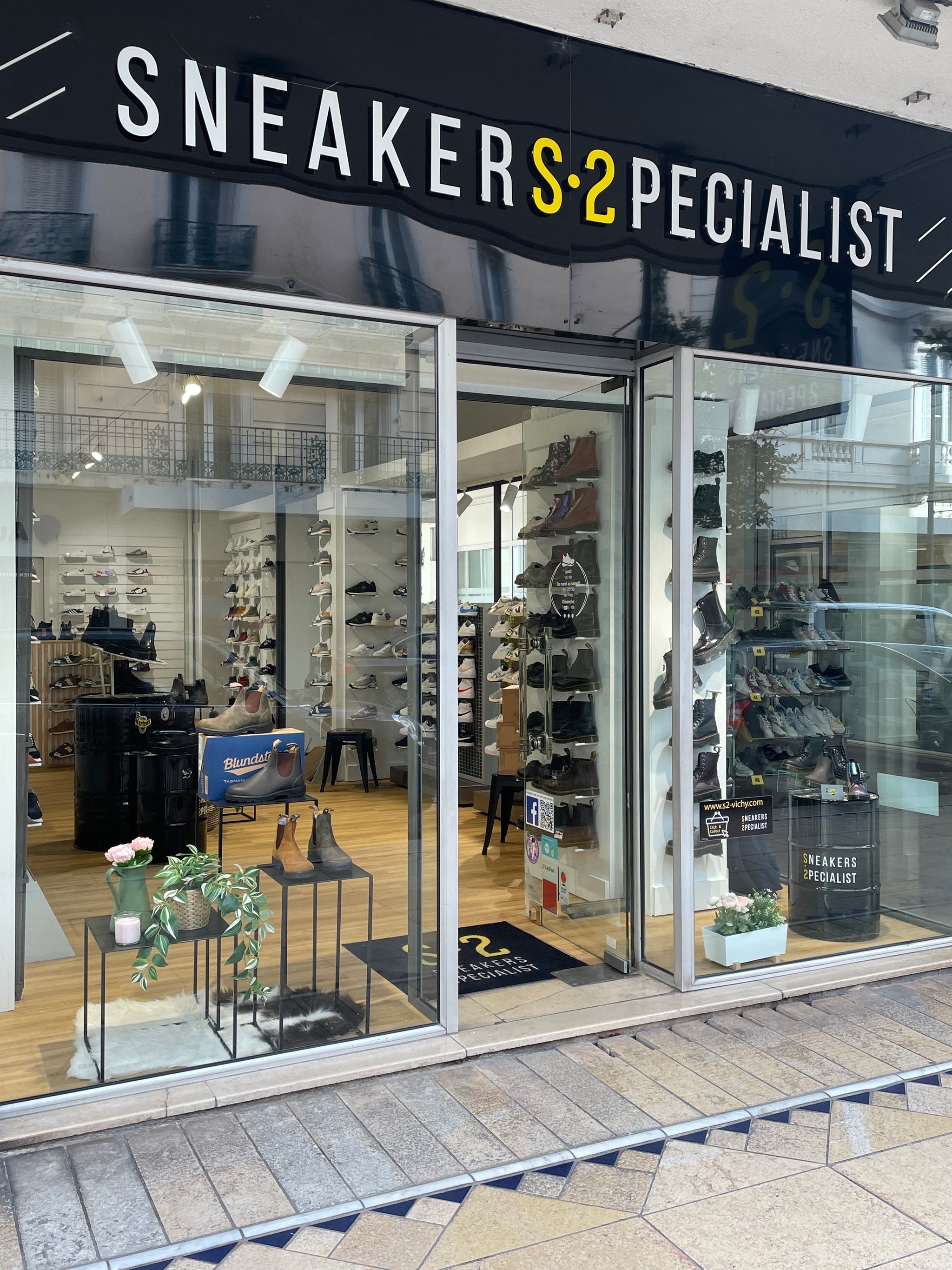 S2 Sneakers Specialist, Sneakers shop à Vichy, Magasin de chaussure